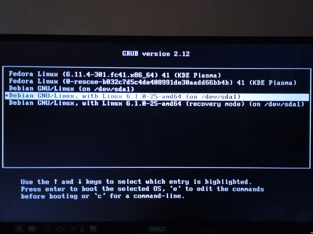 Don't Believe These Myths About Dual Booting Linux and Windows